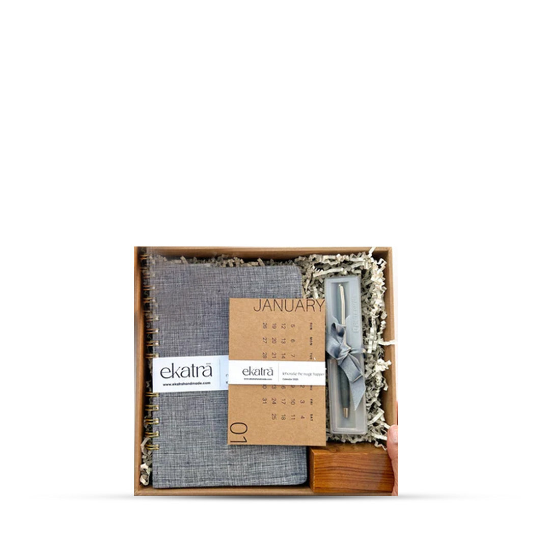 Ekatra Timeless Beginnings Hamper – SCOOBOO